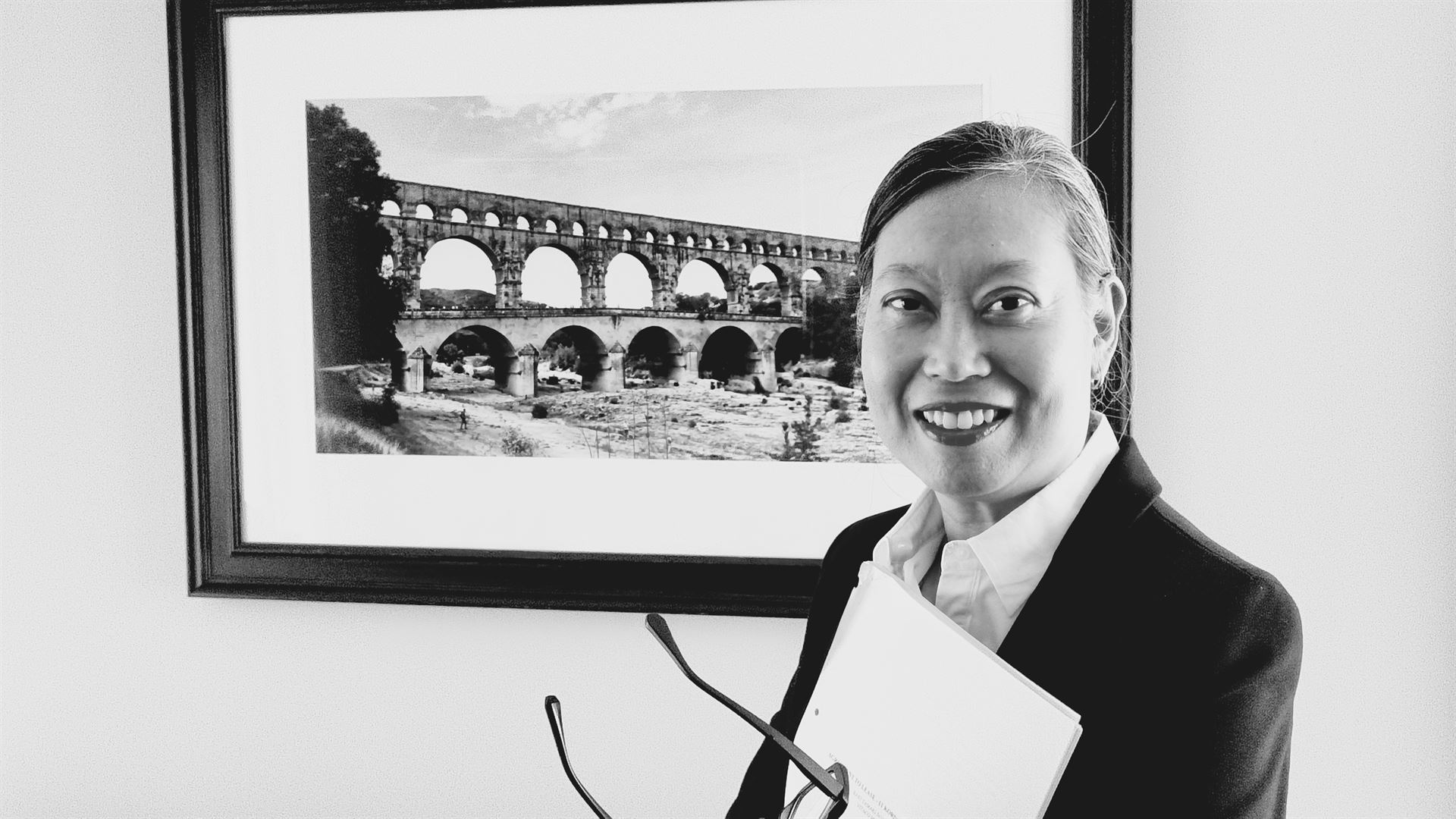 About Contract & Consult